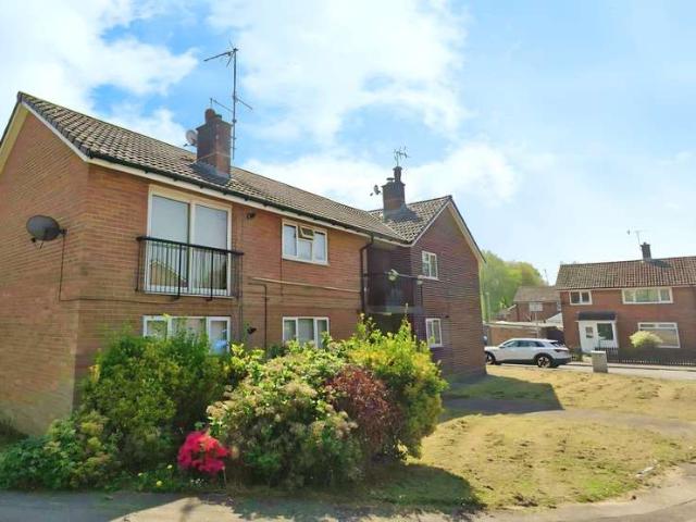 2 Bedroom Flat