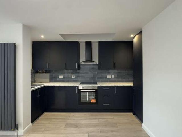 2 Bedroom Flat