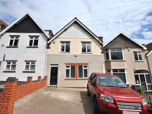 2 Bedroom Flat