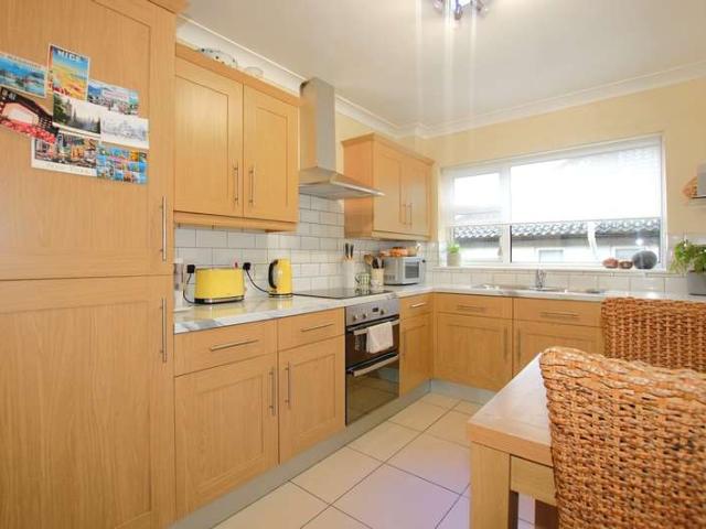 2 Bedroom Flat