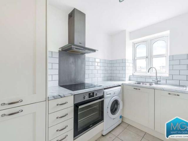 2 Bedroom Flat
