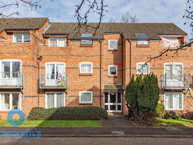 2 Bedroom Flat