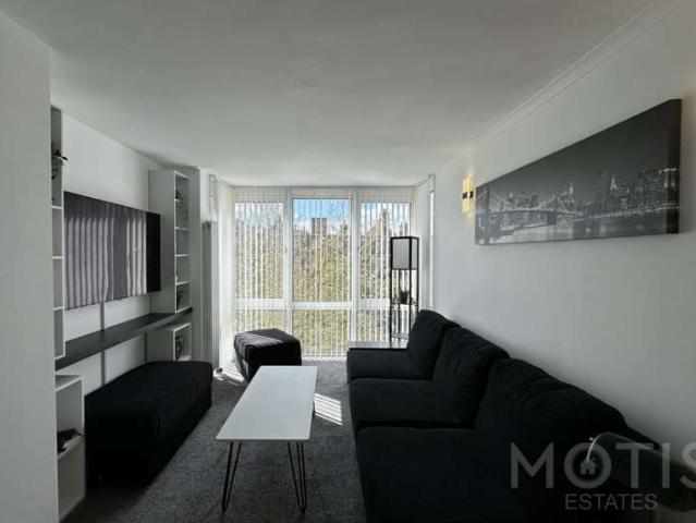 2 Bedroom Flat