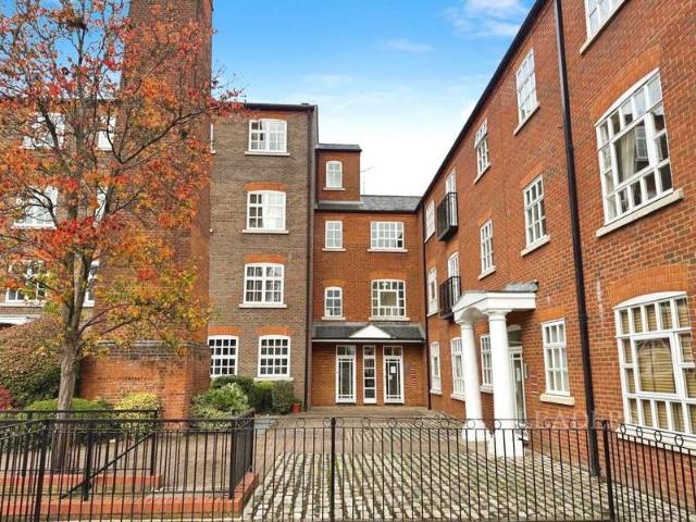 2 Bedroom Flat