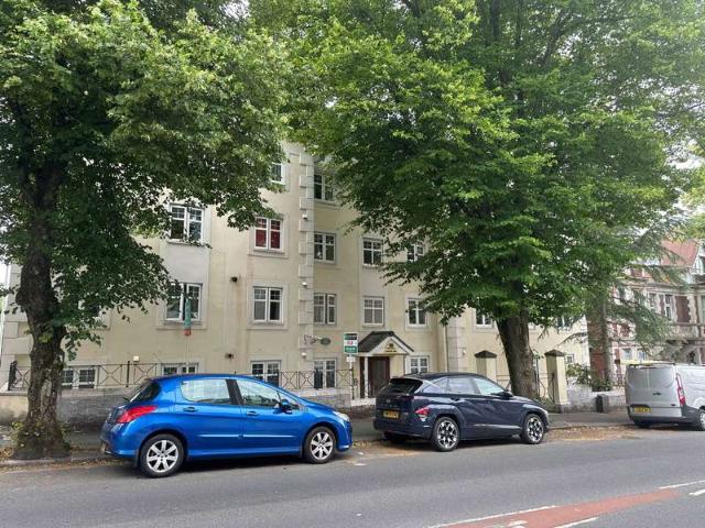 2 Bedroom Flat