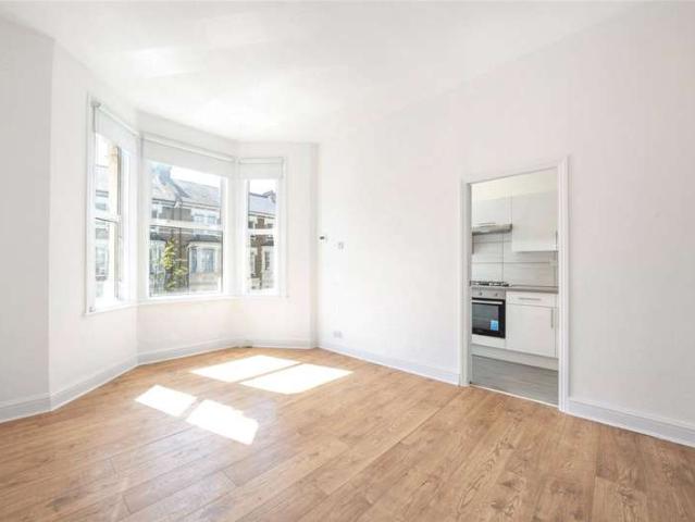 2 Bedroom Flat