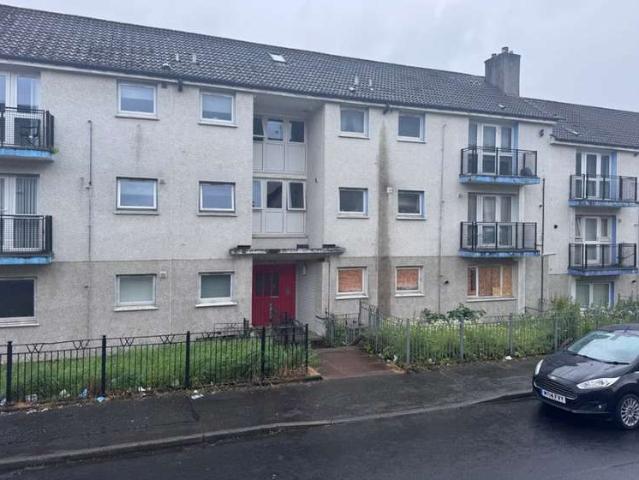 2 Bedroom Flat