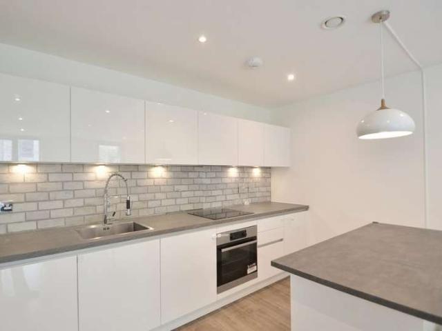 2 Bedroom Flat