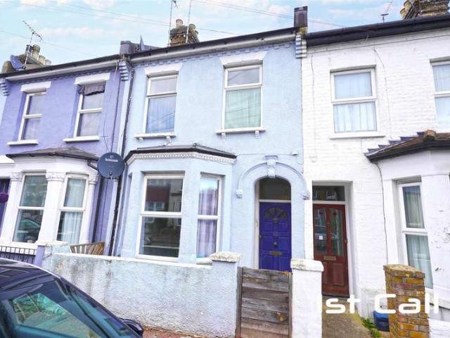 2 Bedroom Flat