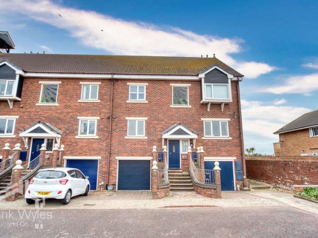 2 Bedroom Flat