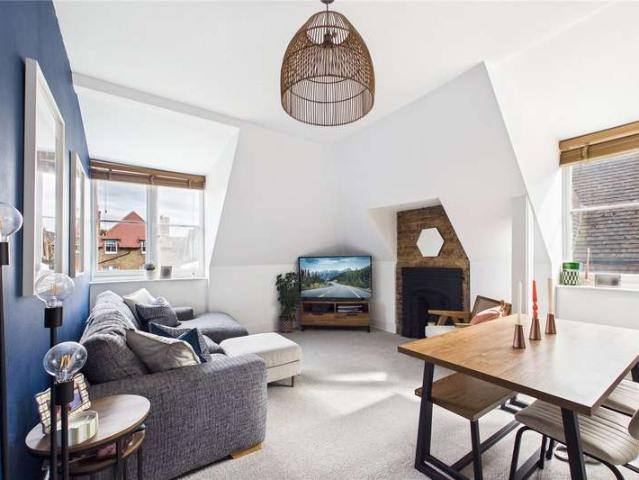 2 Bedroom Flat