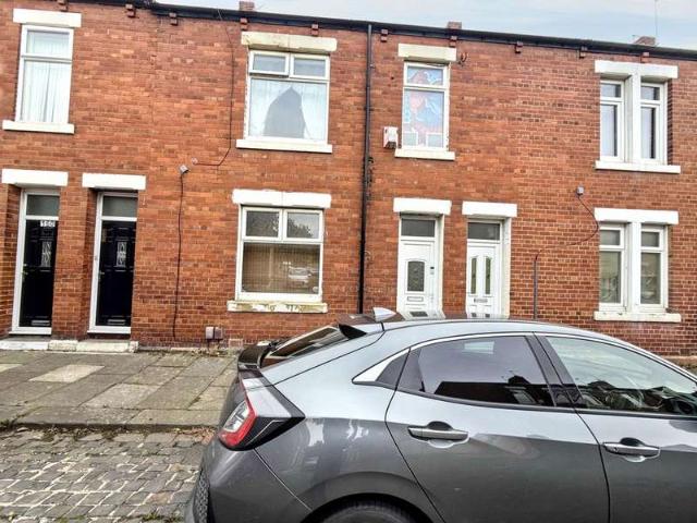 2 Bedroom Flat