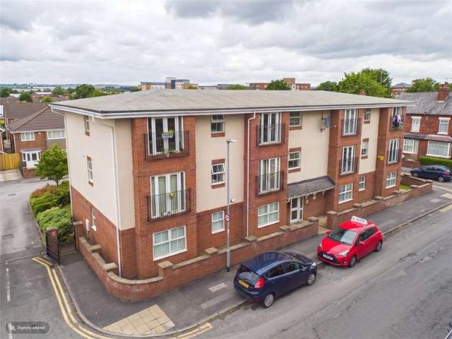 2 Bedroom Flat