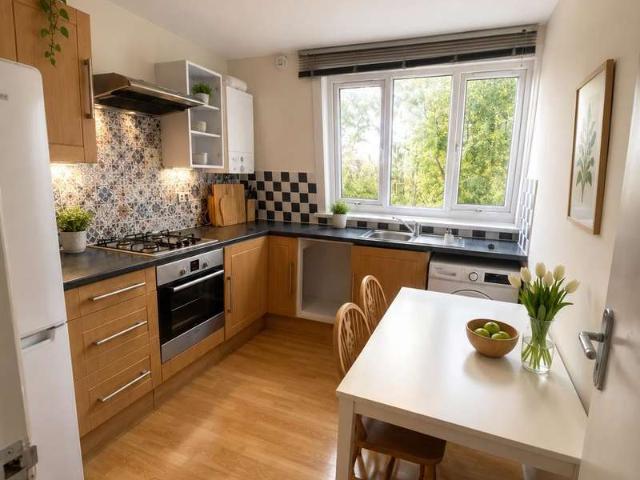 2 Bedroom Flat