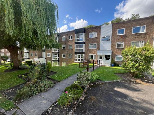 2 Bedroom Flat