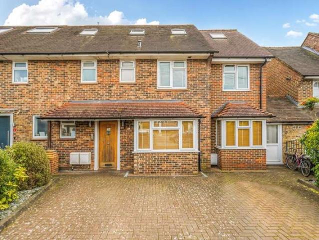 2 Bedroom Flat