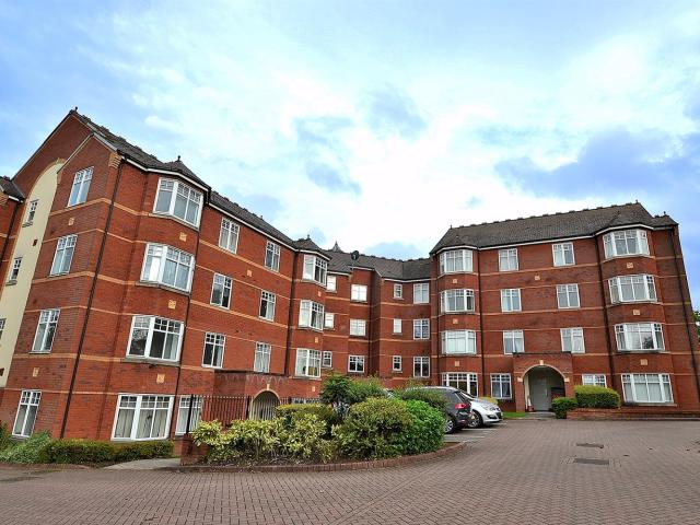 2 Bedroom Flat