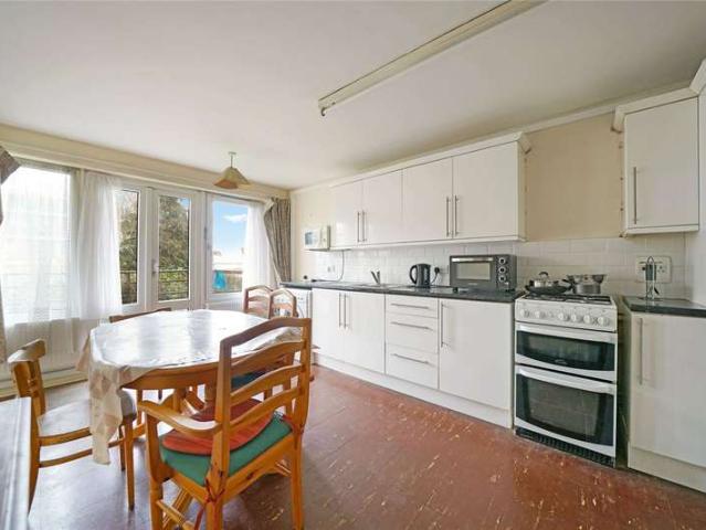 2 Bedroom Flat