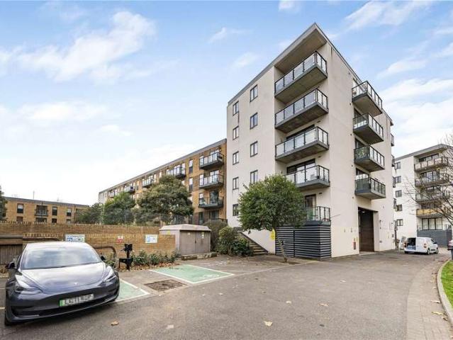 2 Bedroom Flat