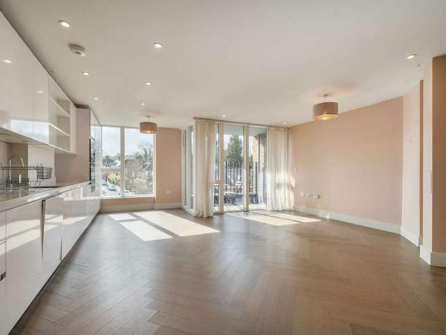 2 Bedroom Flat