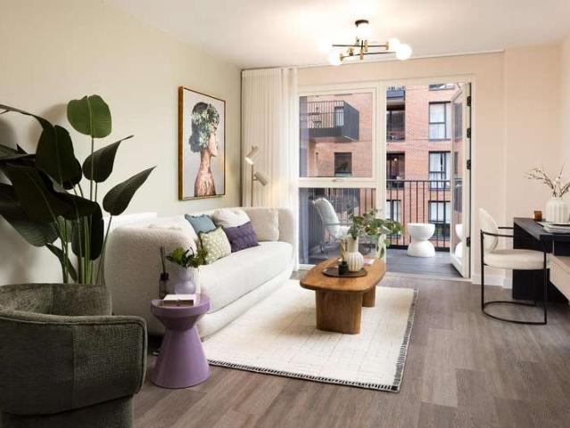 2 Bedroom Flat