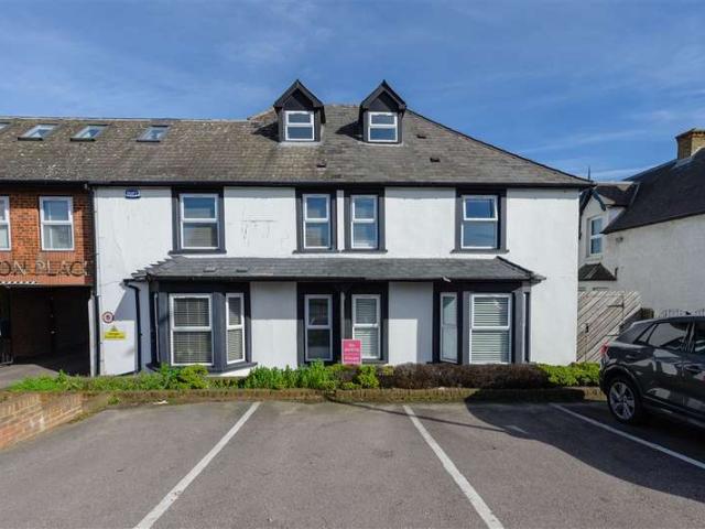 2 Bedroom Flat