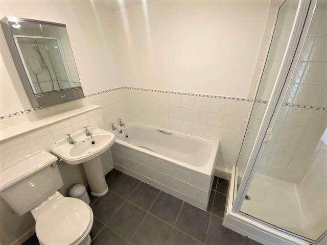 2 Bedroom Flat