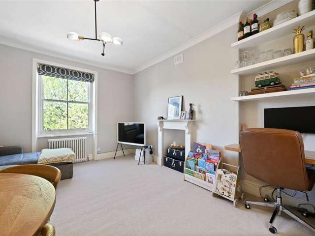 2 Bedroom Flat