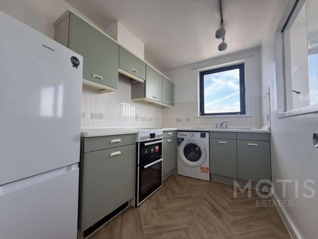 2 Bedroom Flat