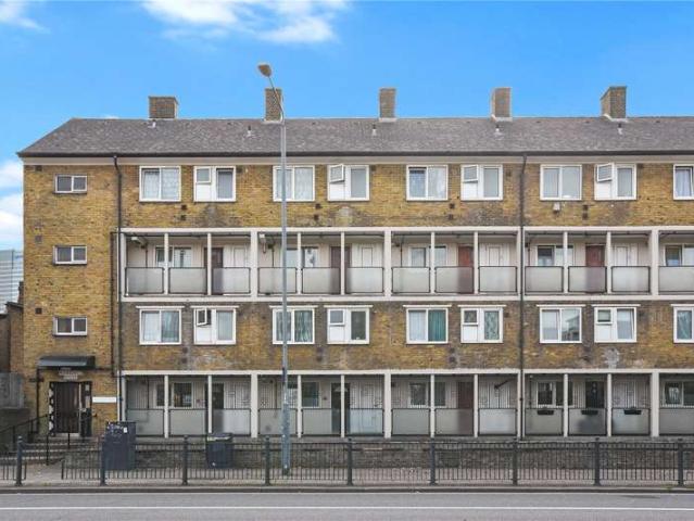2 Bedroom Flat