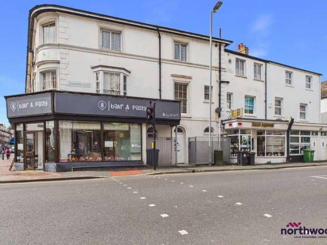 2 Bedroom Flat