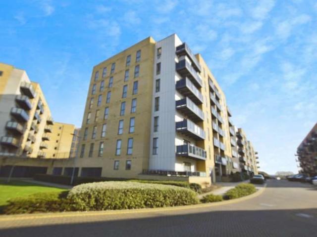 2 Bedroom Flat