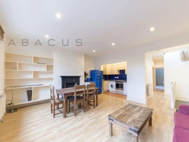 2 Bedroom Flat