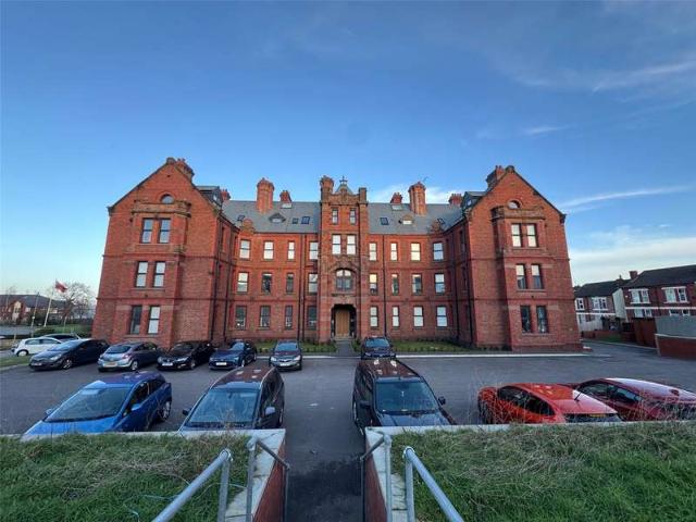 2 Bedroom Flat
