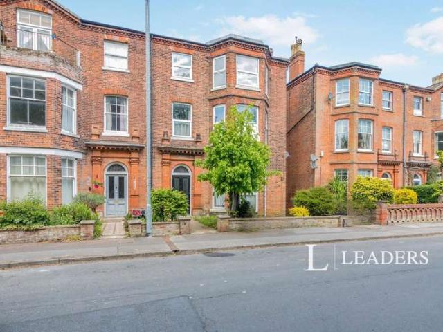 2 Bedroom Flat