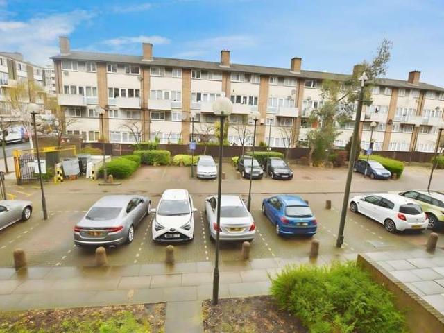 2 Bedroom Flat