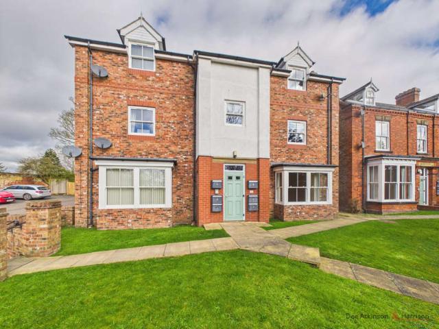 2 Bedroom Flat