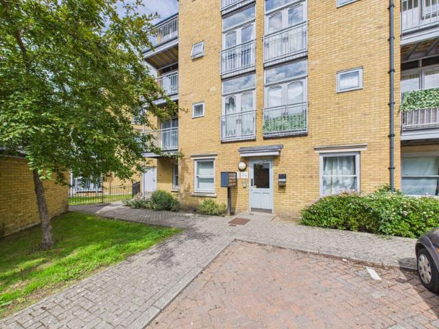 2 Bedroom Flat