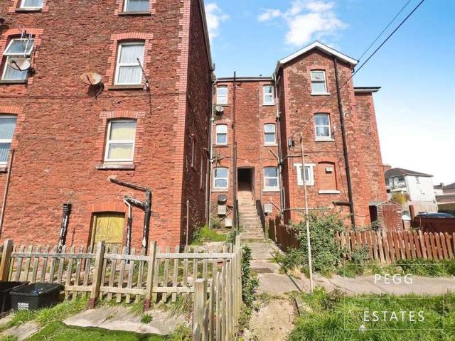 2 Bedroom Flat