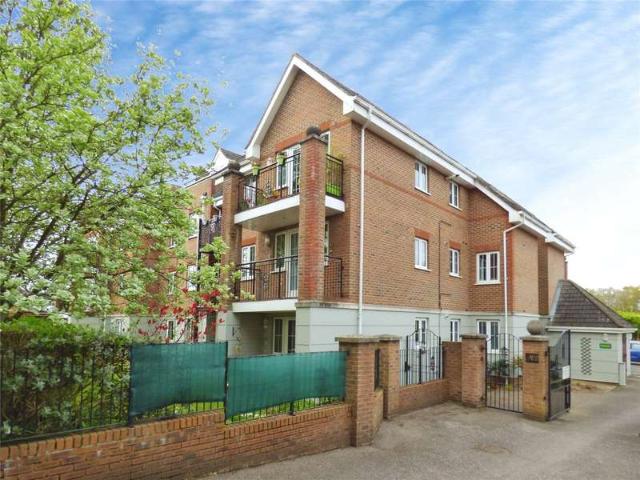 2 Bedroom Flat