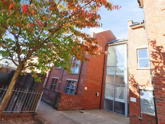 2 Bedroom Flat