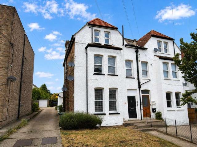 2 Bedroom Flat