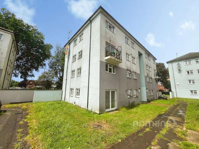 2 Bedroom Flat