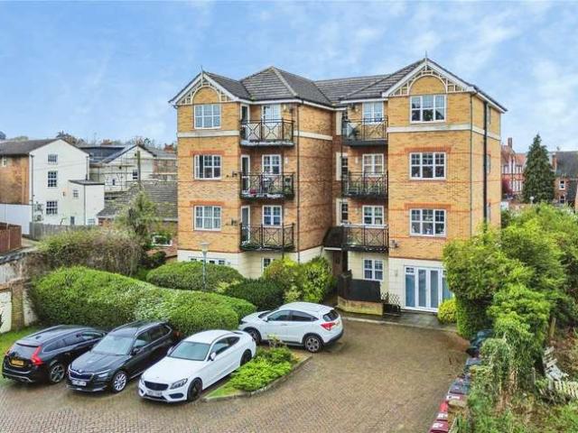 2 Bedroom Flat