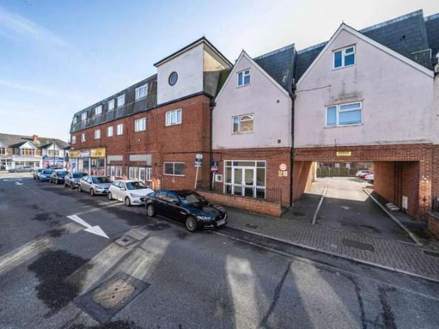 2 Bedroom Flat