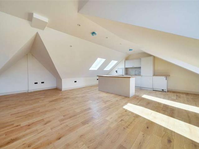 2 Bedroom Flat