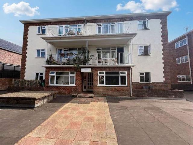 2 Bedroom Flat