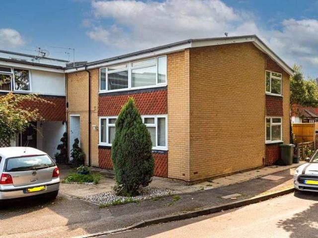 2 Bedroom Flat
