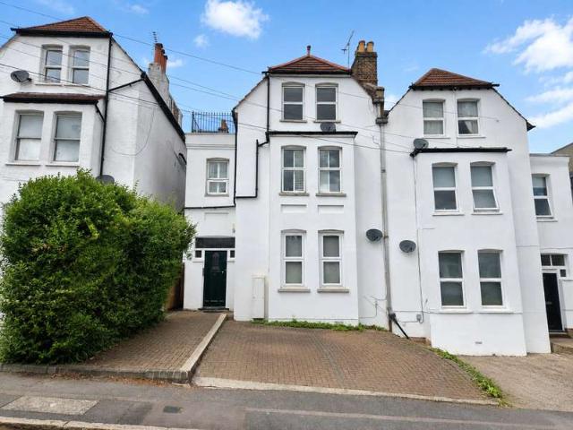 2 Bedroom Flat
