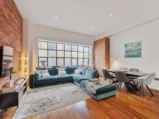 2 Bedroom Flat